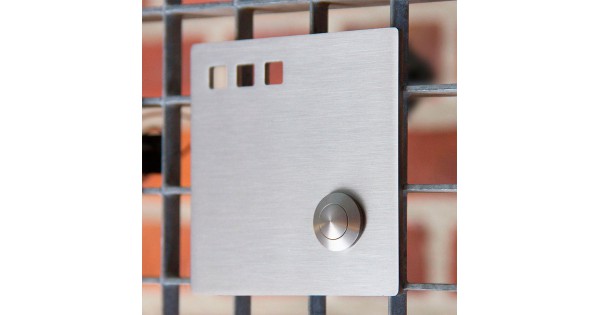 Vierkante inox design deurbel, 9cm met 3 vierkante gaatjes | Atelier ...